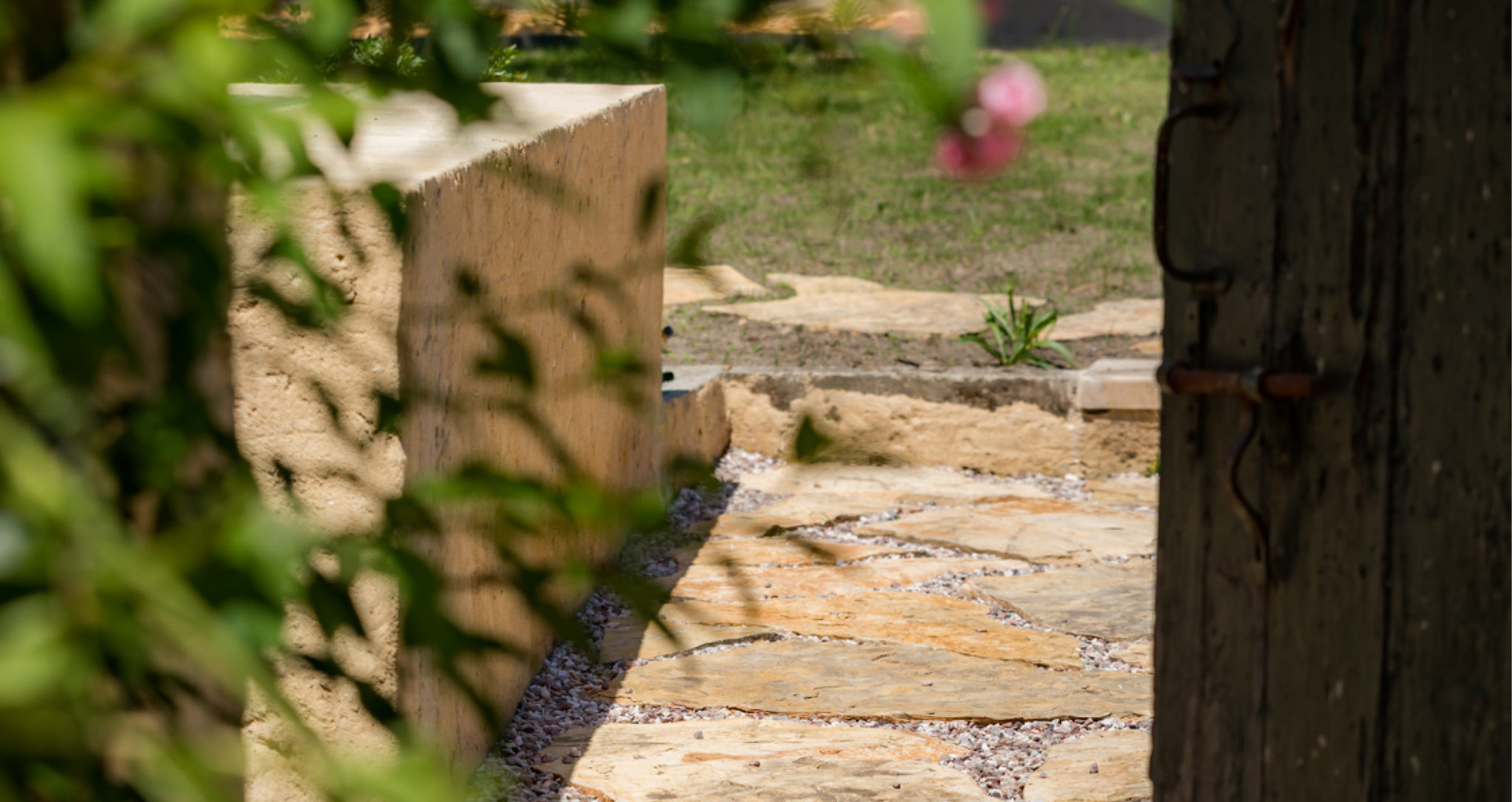 Interview D Un Paysagiste Trio Solide Comme Un Roc Calminia